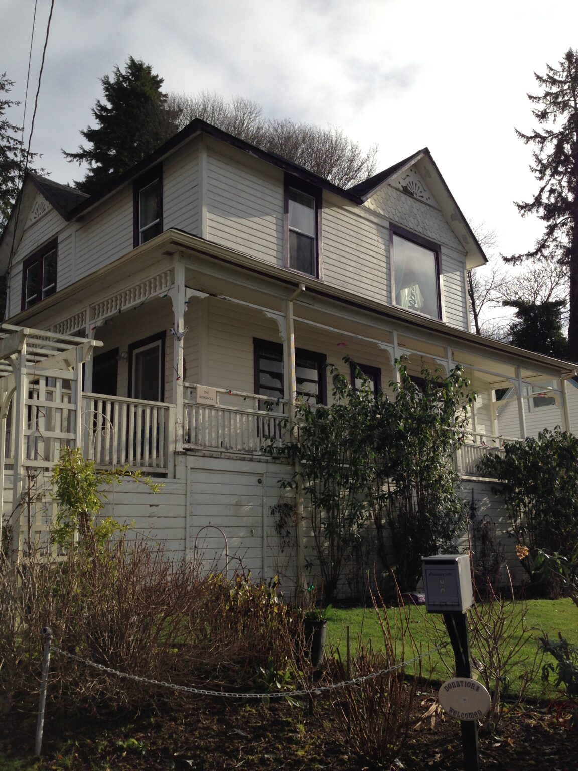 A Kansas City couple just bought the famous Goonies House in Oregon