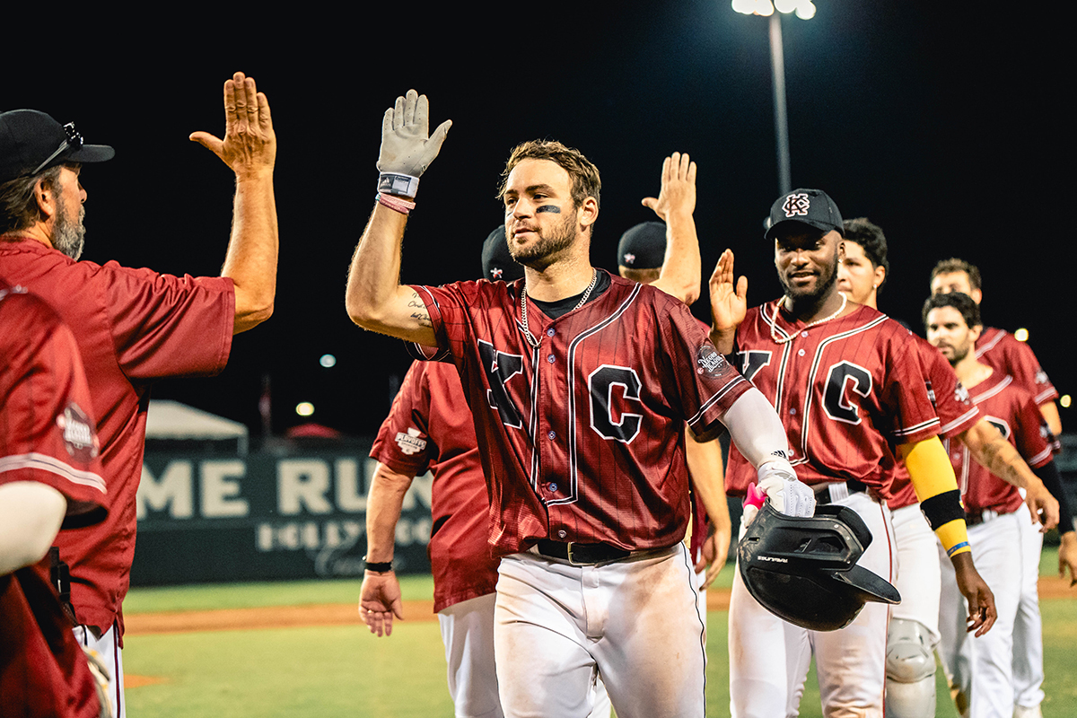 A Legacy of Royalty: The modern day Monarchs fight to keep its baseball ...